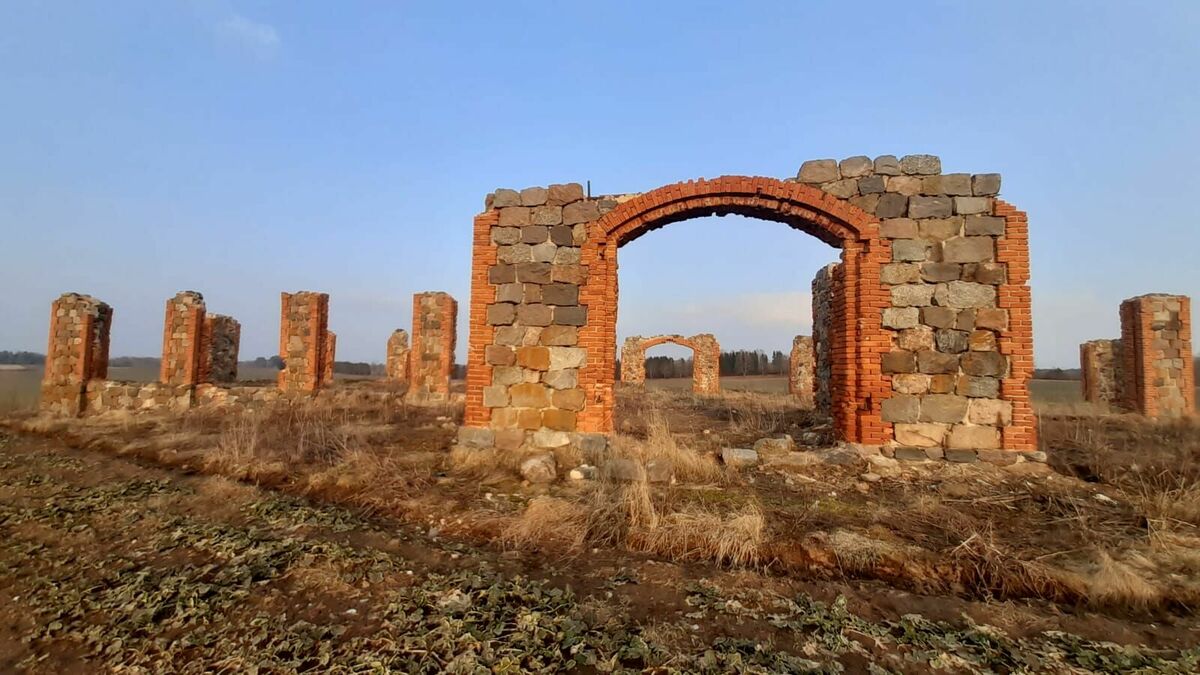 Smiltenes Stounhedža - neparasta apskates vieta