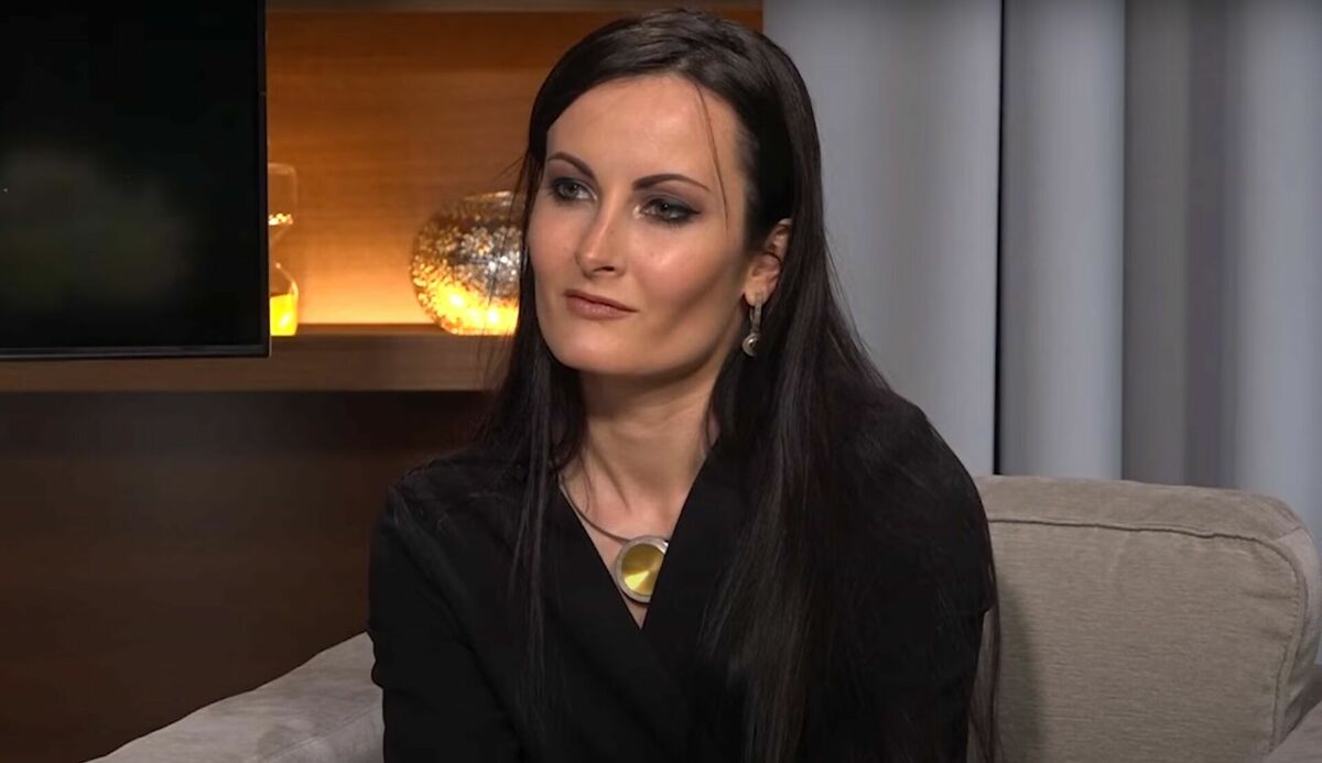 Baletdejotāja Elza Leimane atkal iestūrējusi laulību ostā