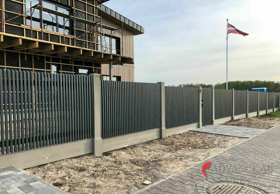 Žogs, betona stabi, vārti: kas jāņem vērā, tos uzstādot
