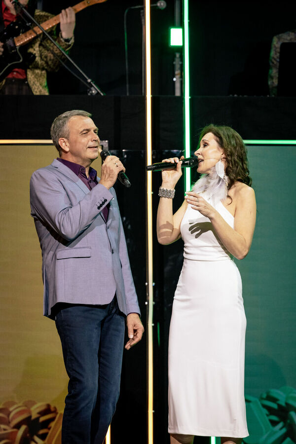 Olgas Rajeckas "Paaudžu dueļa" komandai pievienojas dziedātāja Ineta ...