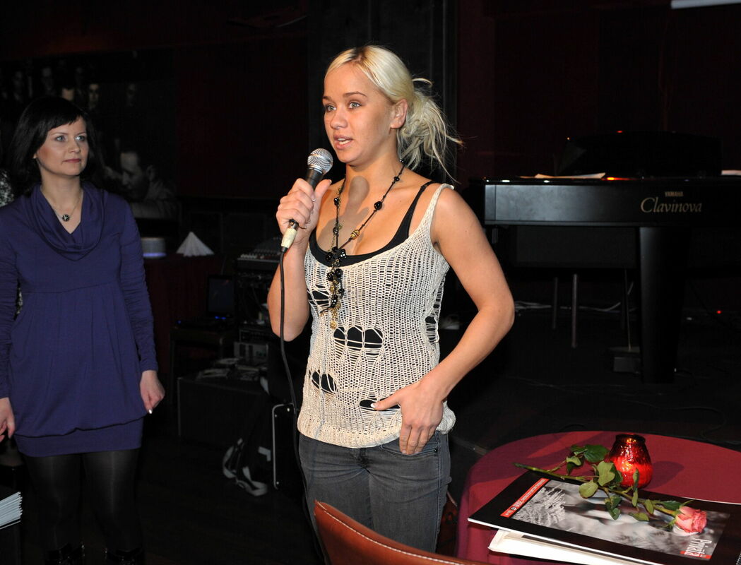 FOTO: kā 18 gadu laikā mainījusies dziedātāja Aija Andrejeva-Aišpure