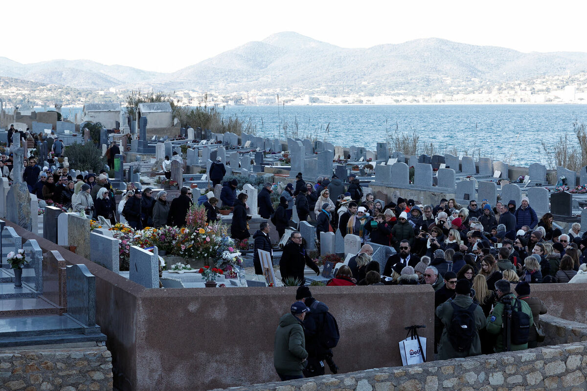 FOTO: Francija atvadās no Brižitas Bardo