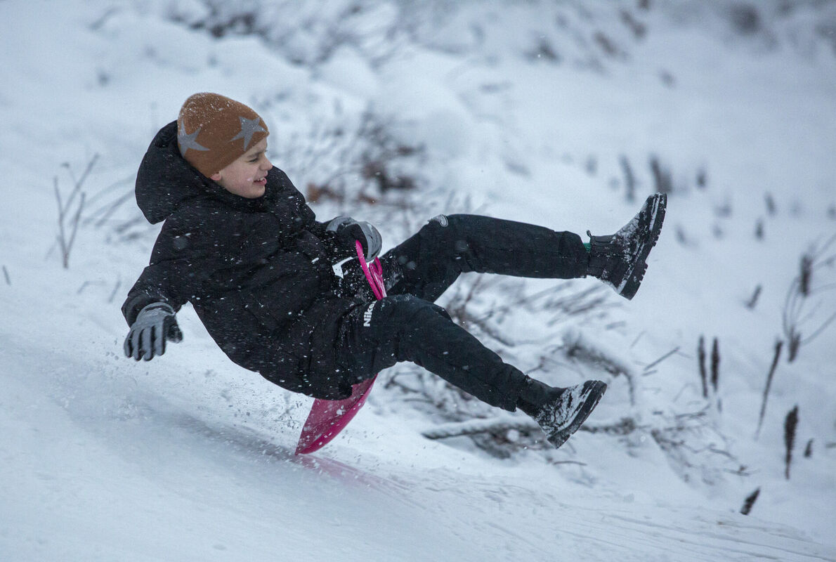 Bērnu slimnīca: Ziemas izklaidēs visvairāk satraumējas 7-13 gadus veci ...